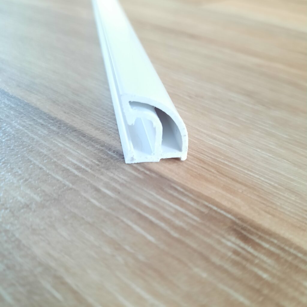 Rejet d'eau PVC blanc pour fenêtres et portes- ETOCIM